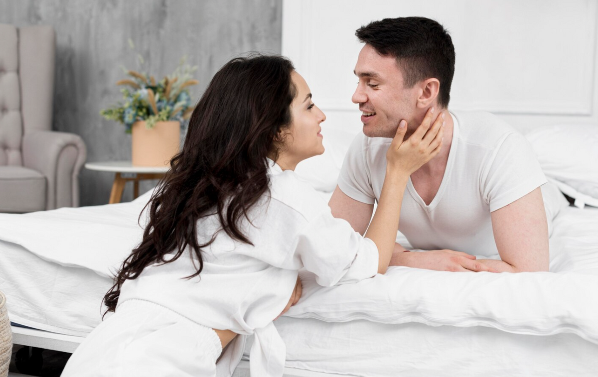 How to Seduce Your Boyfriend: 15+ Sexy Tips That Work – Tracy's Dog